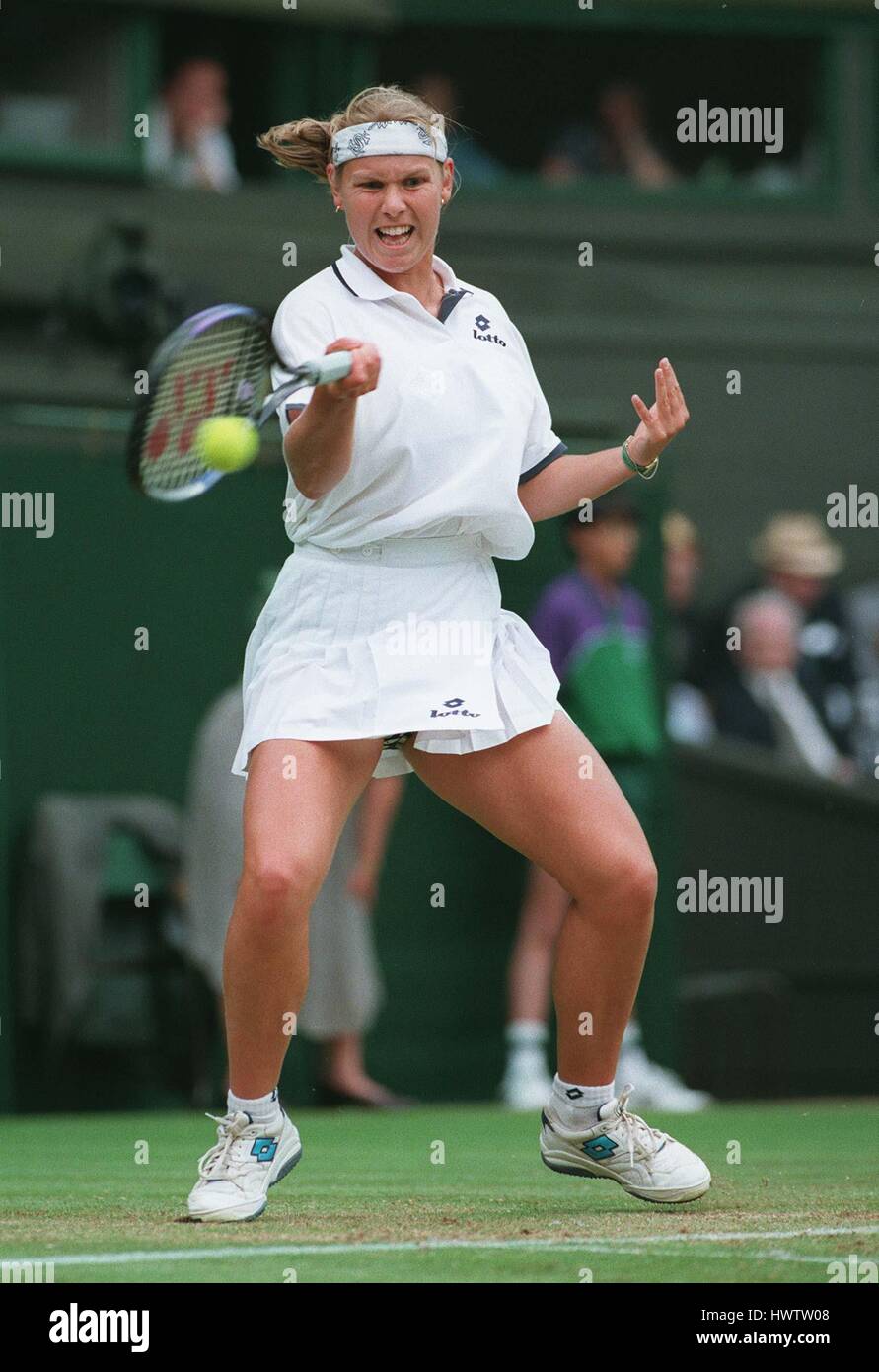 ANKE HUBER WIMBLEDON 5. Juli 1995 Stockfotografie - Alamy