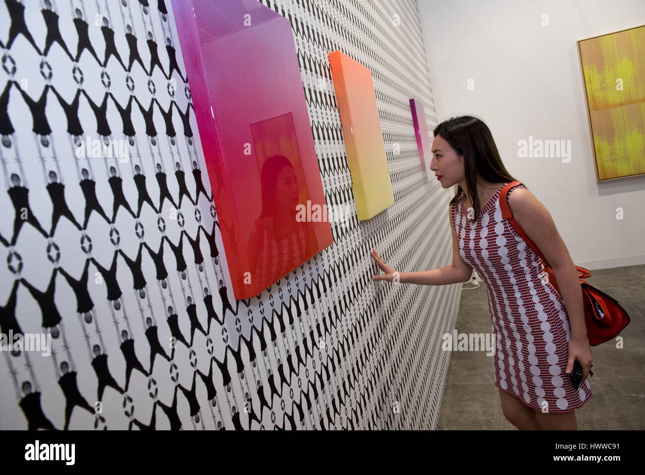 Free body culture -Fotos und -Bildmaterial in hoher Auflösung – Alamy