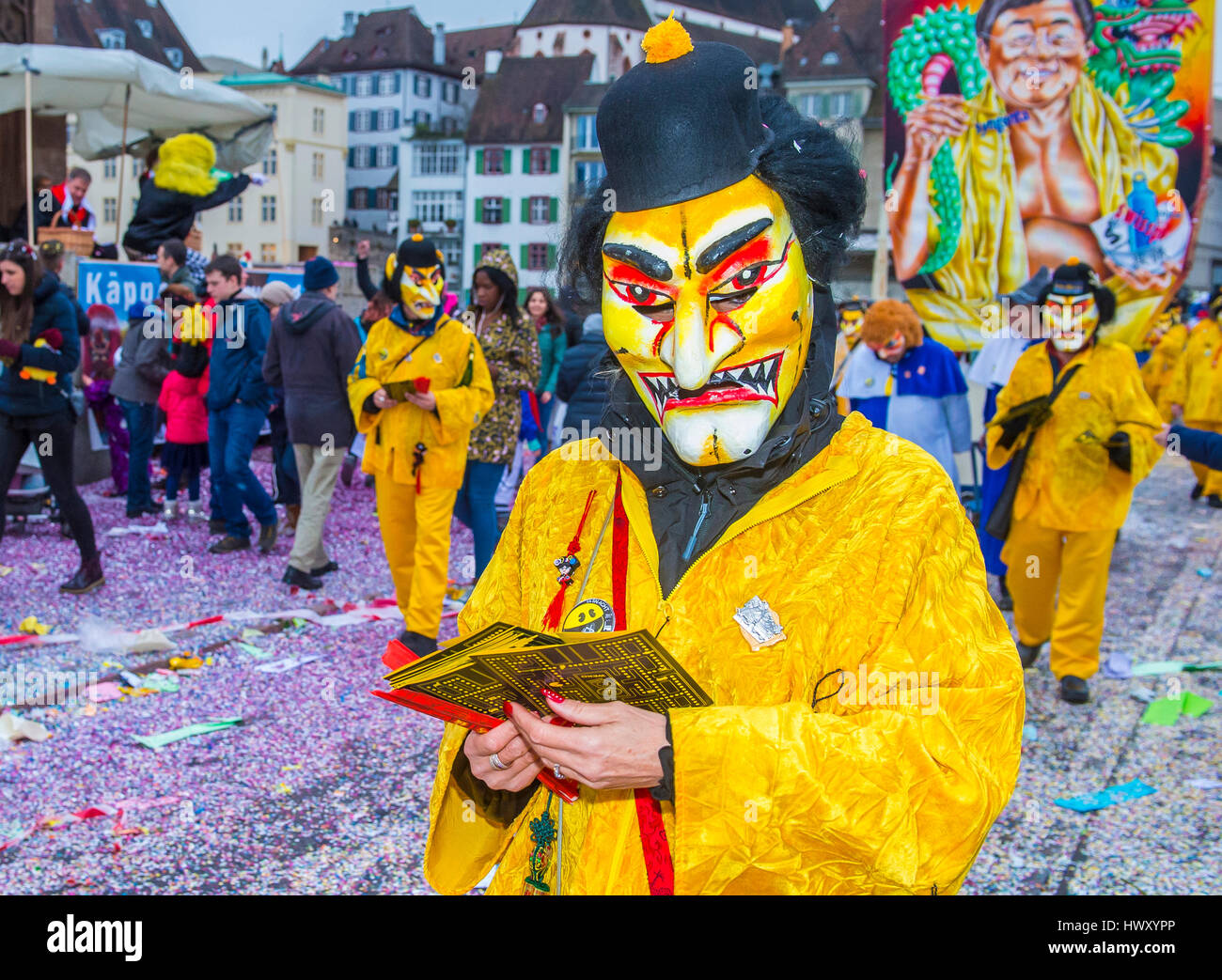 BASEL, SCHWEIZ - MÄRZ 08: Teilnehmer der Basler Fasnacht in Basel ...