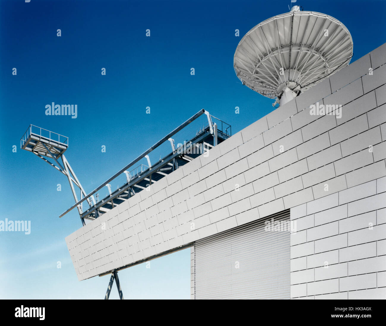 Noaa satellite operations facility -Fotos und -Bildmaterial in hoher ...