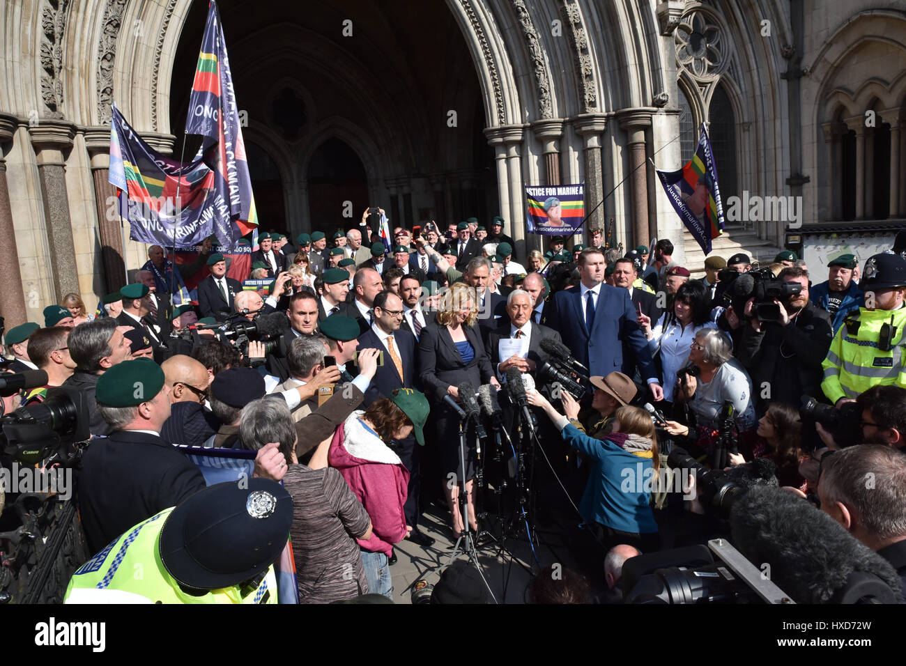 Royal marine sergeant alexander blackman -Fotos und -Bildmaterial in ...