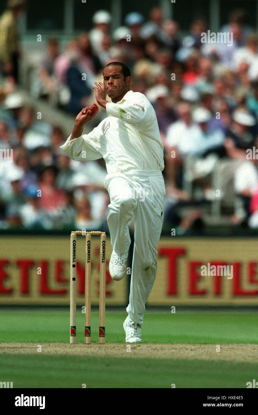 Cricket headley -Fotos und -Bildmaterial in hoher Auflösung – Alamy