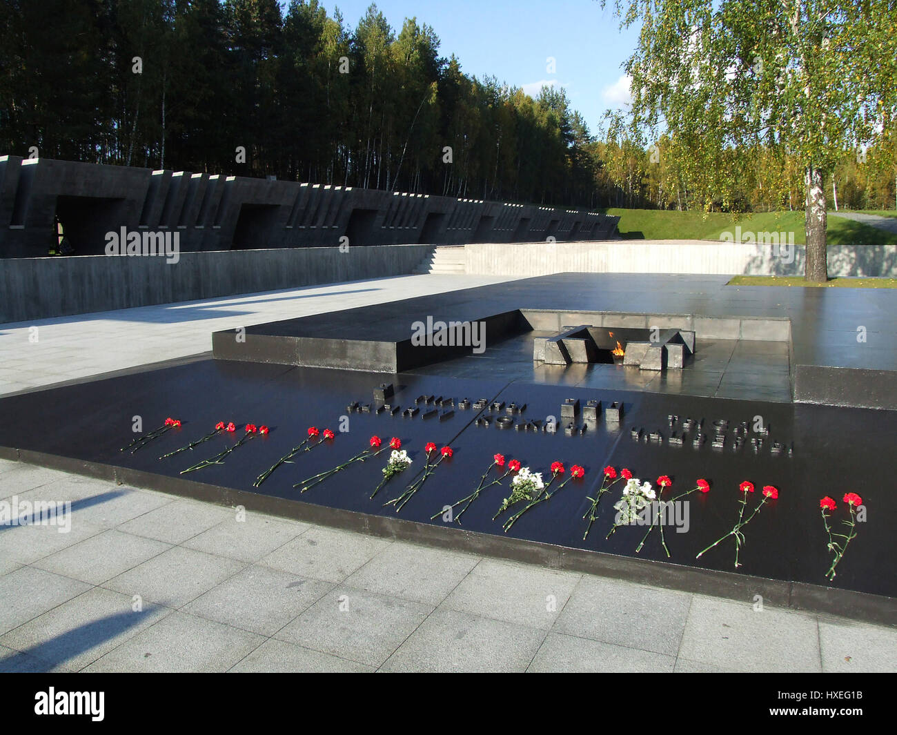 Am 22. Juni 1943 massakriert Nazi-Soldaten die Bewohner von der ...