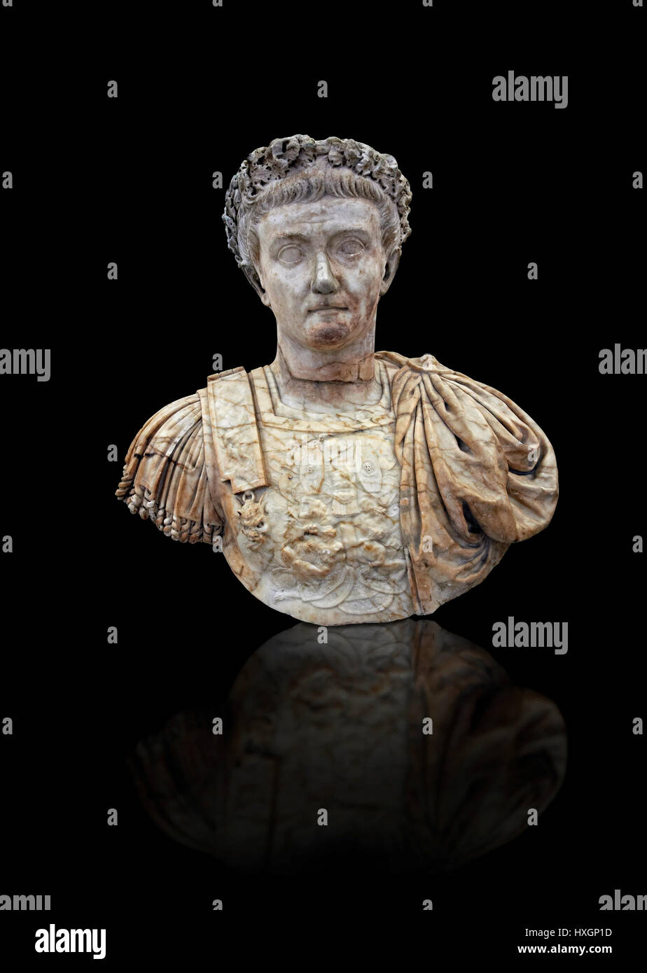 Alte statue des tiberius -Fotos und -Bildmaterial in hoher Auflösung ...