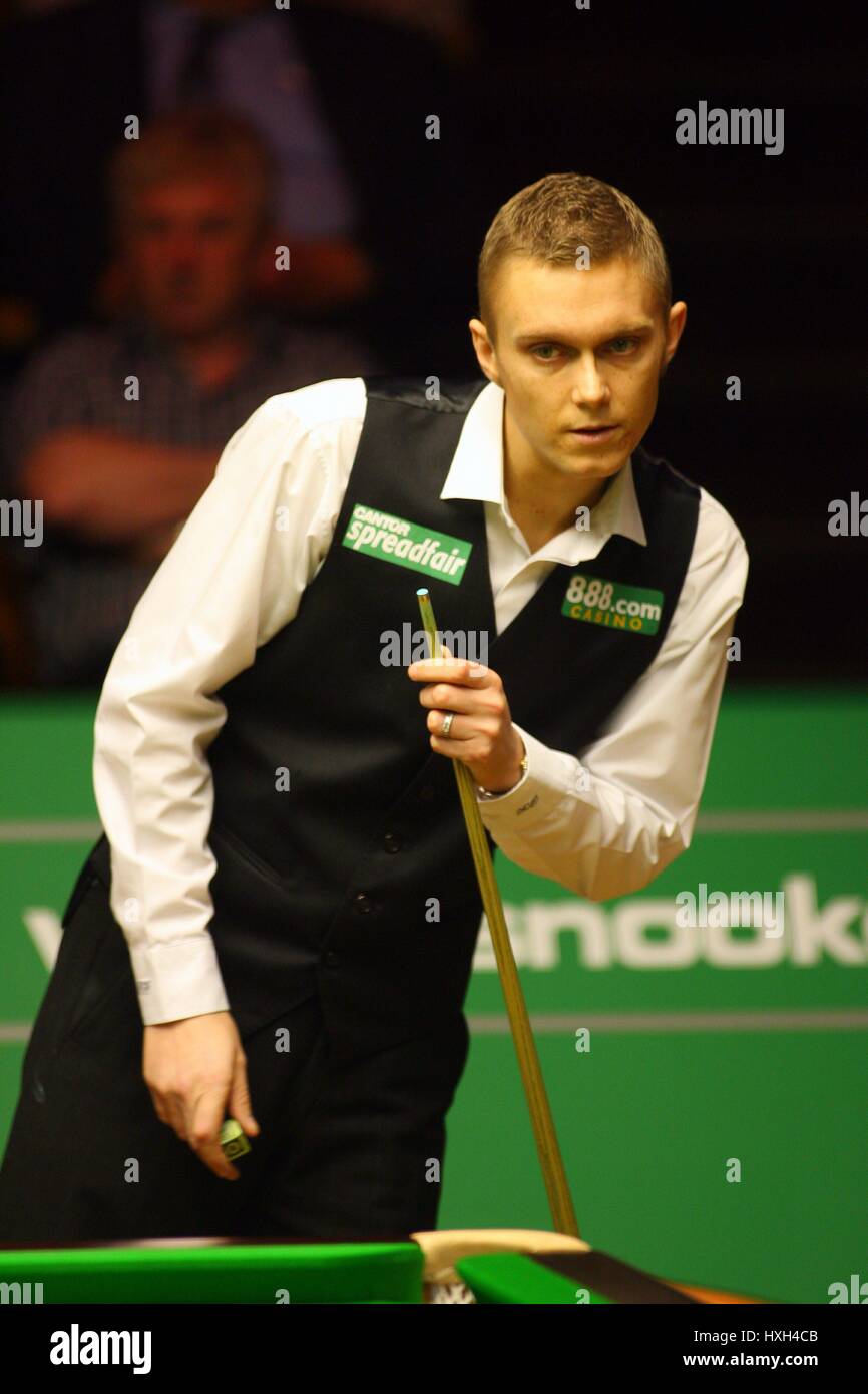 PAUL HUNTER WORLD SNOOKER CHAMPIONSHIPS CRUCIBLE THEATRE SHEFFIELD ...
