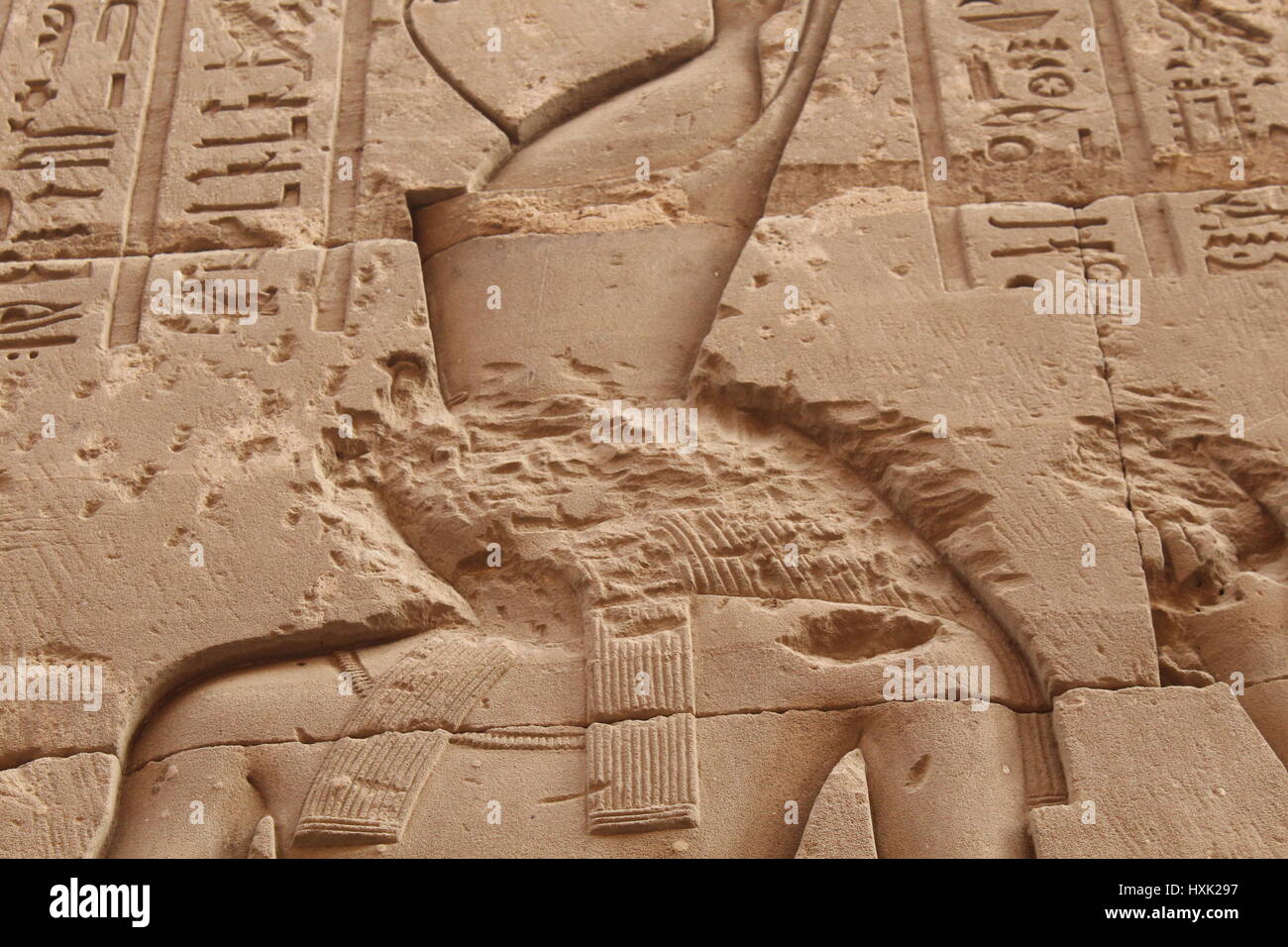 Edfu Tempel des Horus in Edfu Stadt am Nil Stockfotografie - Alamy