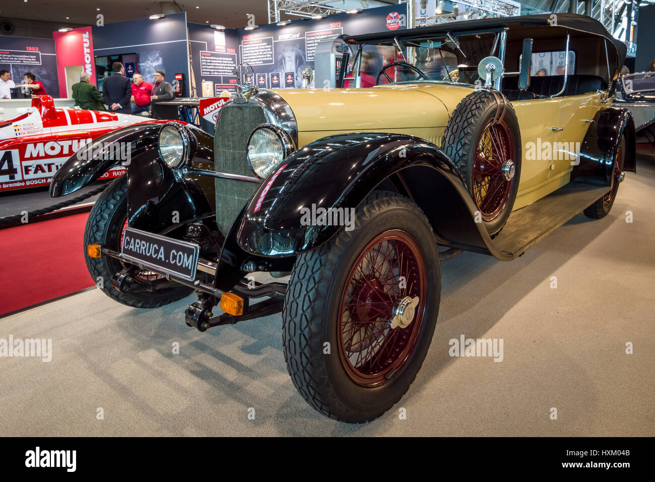 STUTTGART, Deutschland - 2. März 2017: Off-Road-Fahrzeug Mercedes-Benz ...