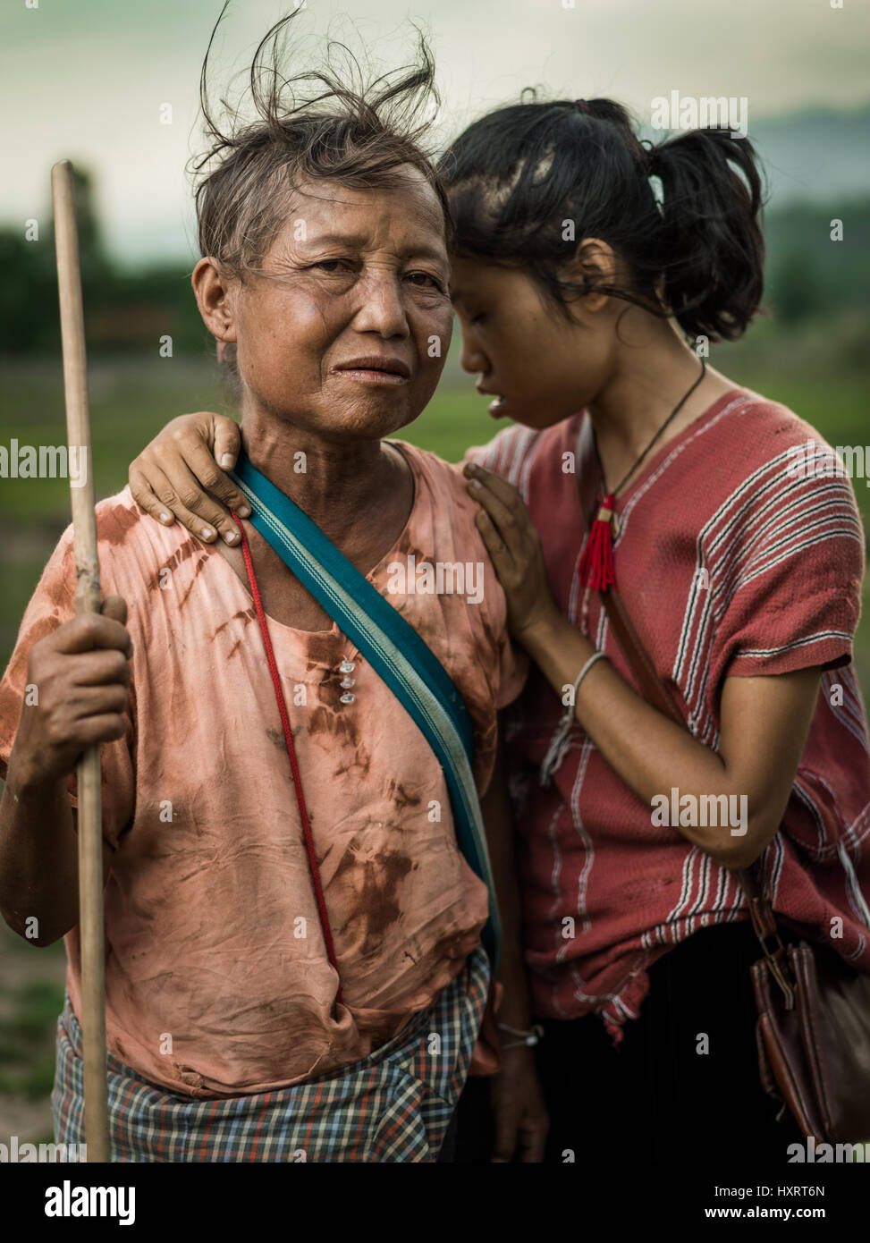 Thai mutter und tochter -Fotos und -Bildmaterial in hoher Auflösung – Alamy