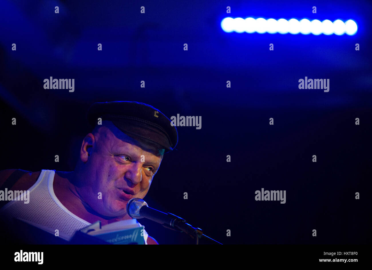 Roger baptist -Fotos und -Bildmaterial in hoher Auflösung – Alamy