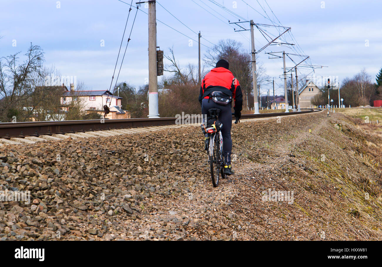 Bahntrassen radweg -Fotos und -Bildmaterial in hoher Auflösung – Alamy
