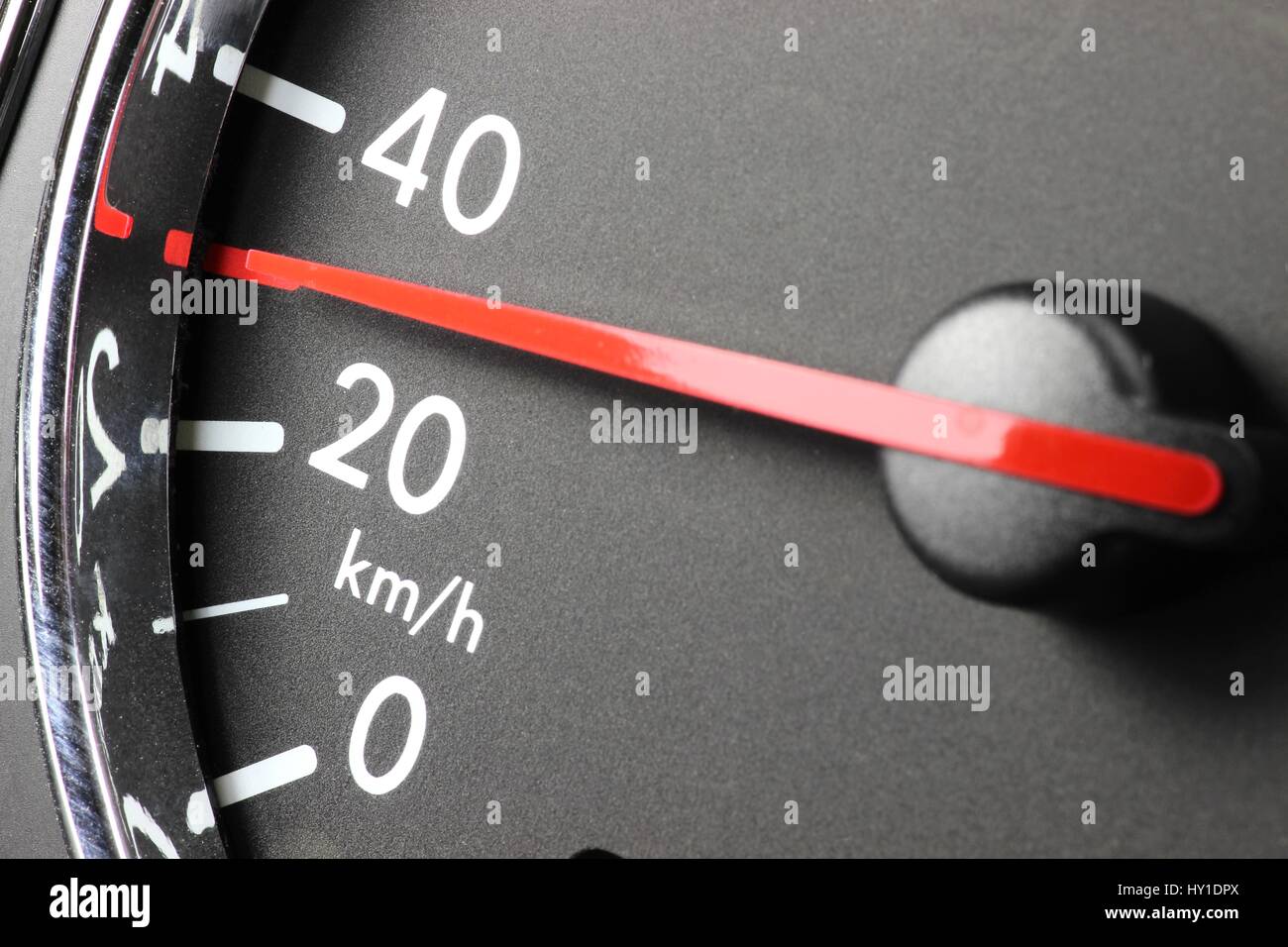 Tacho bei 30 km/h Stockfotografie - Alamy