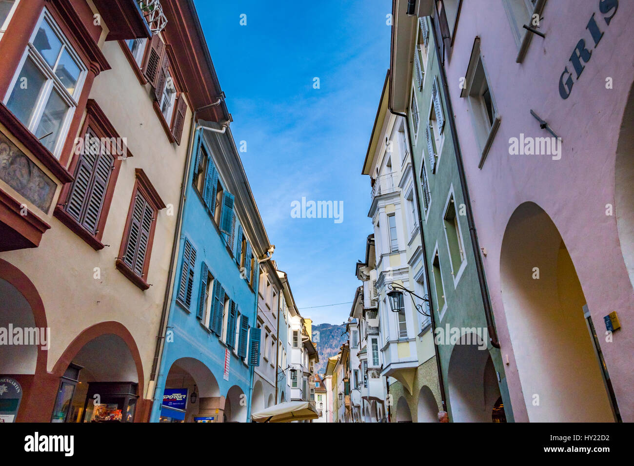 Meran laubengasse trentino alto adige -Fotos und -Bildmaterial in hoher ...