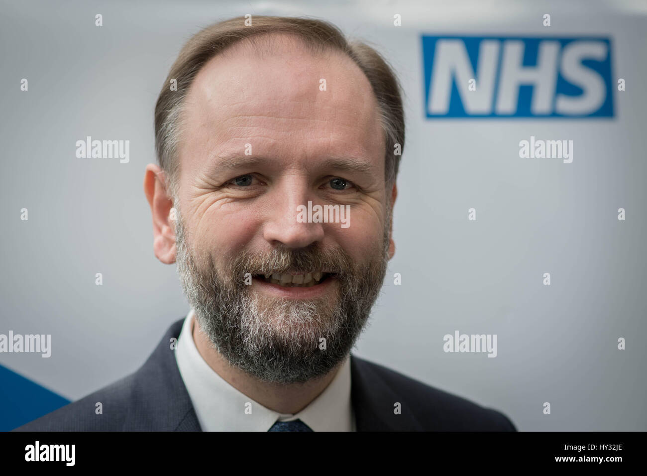 NHS England Geschäftsführer Simon Stevens beim Start der nächsten ...
