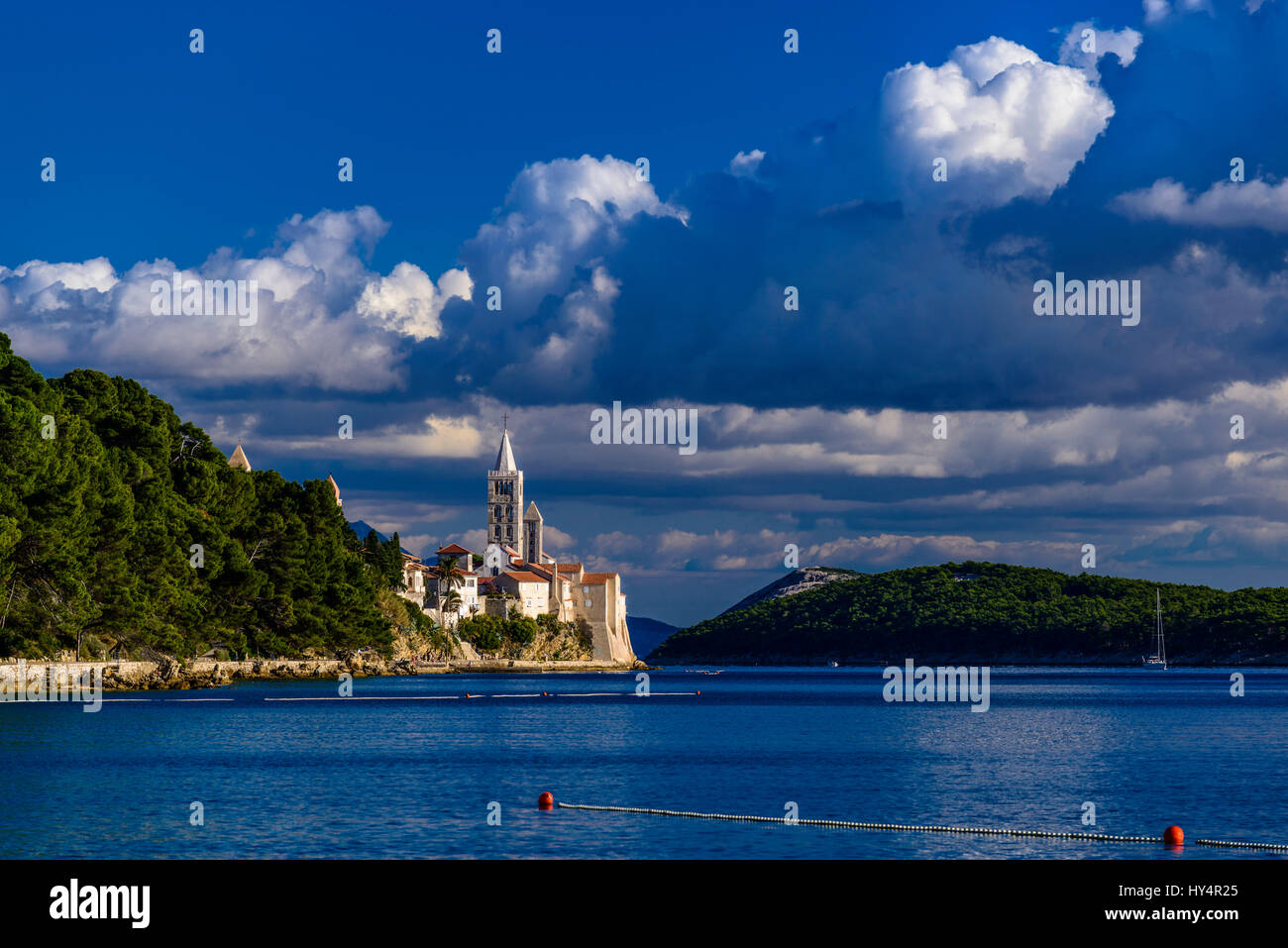 Kroatien, Kvarner Bucht, Insel Rab, Kampor Bucht Sveta Eufemija mit ...