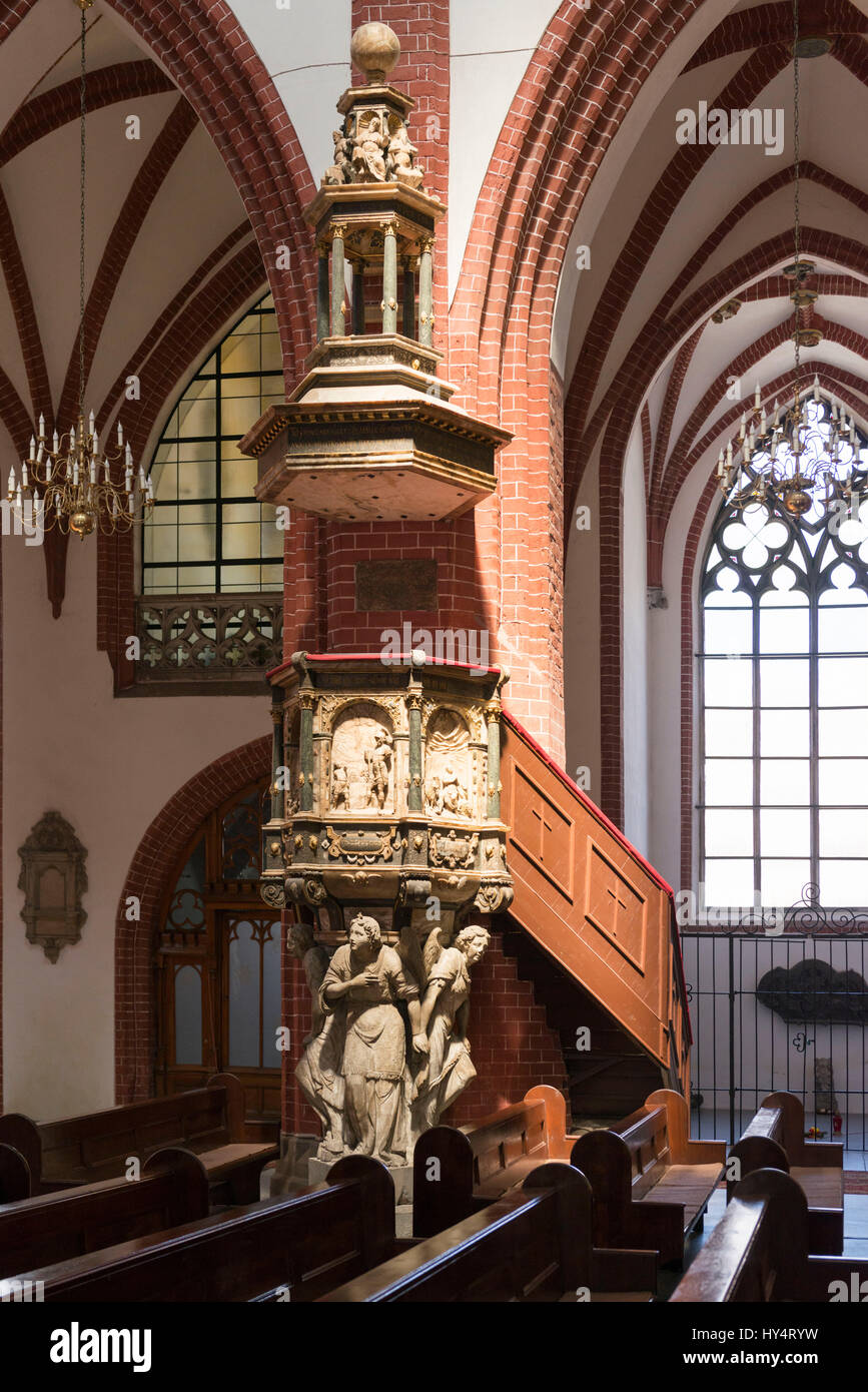 Katedra sw marii magdaleny -Fotos und -Bildmaterial in hoher Auflösung – Alamy