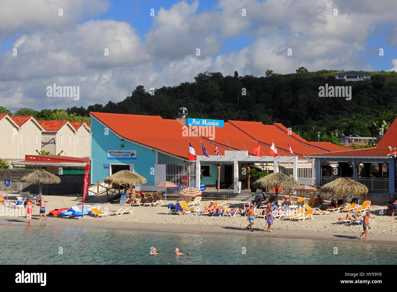 Jet ski am strand -Fotos und -Bildmaterial in hoher Auflösung – Alamy