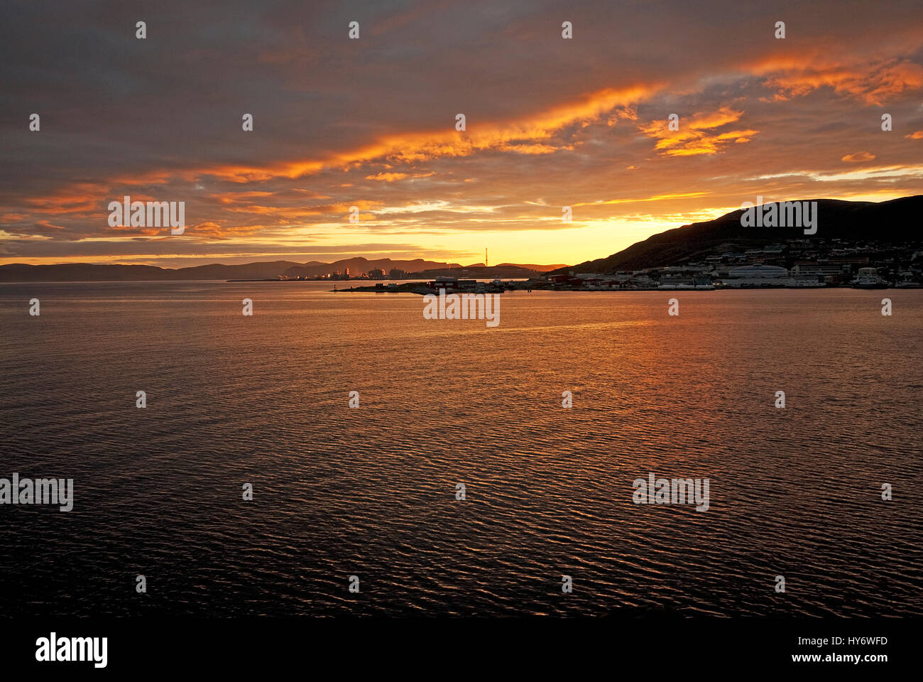 Hammerfest in finnmark -Fotos und -Bildmaterial in hoher Auflösung – Alamy