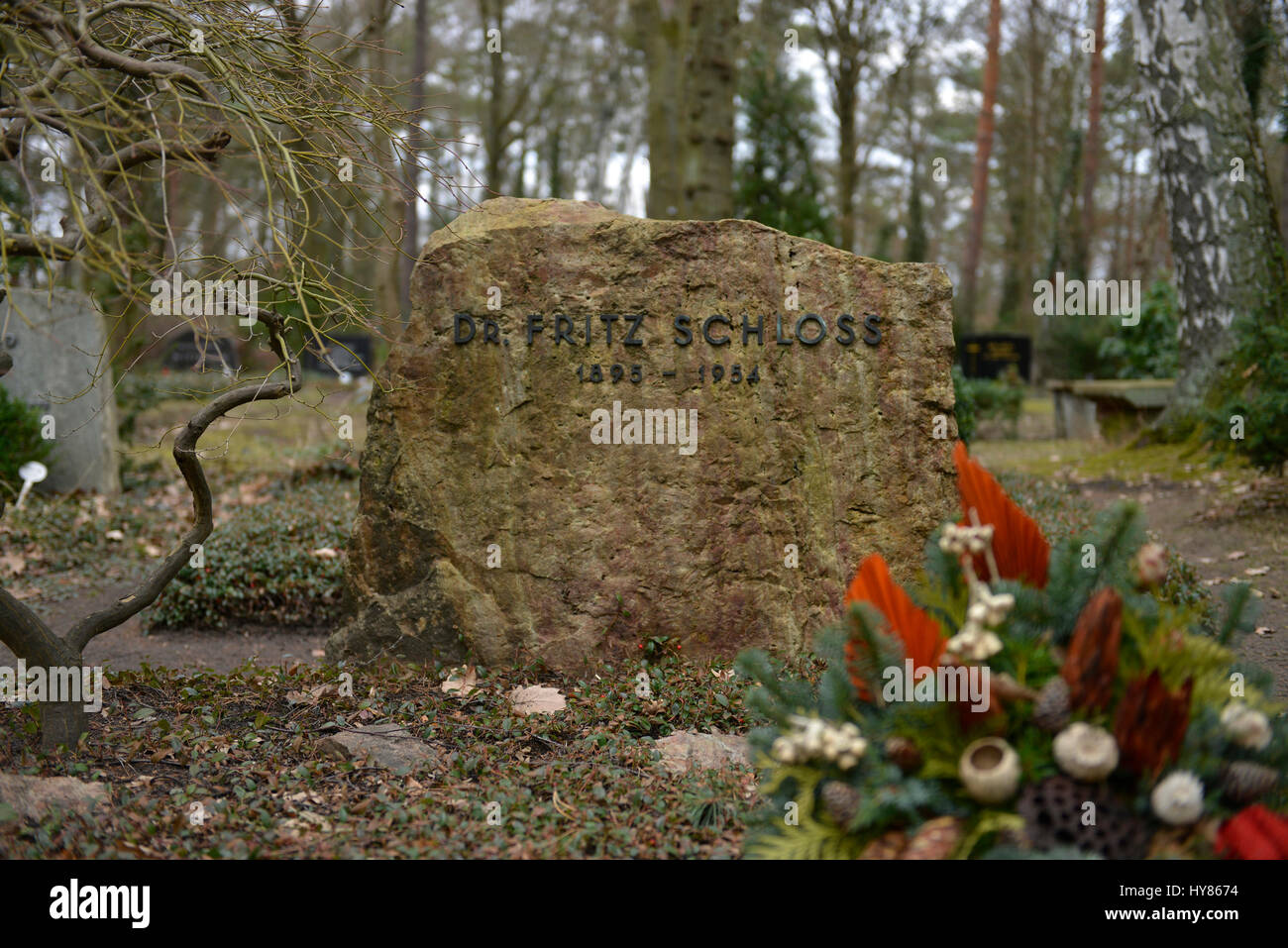 Grab, Fritz Schloss, Waldfriedhof, Potsdam Avenue, Zehlendof, Berlin ...