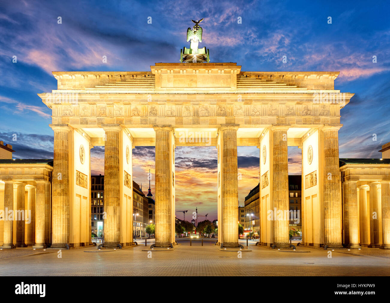 Tor des sonnenlichts -Fotos und -Bildmaterial in hoher Auflösung – Alamy