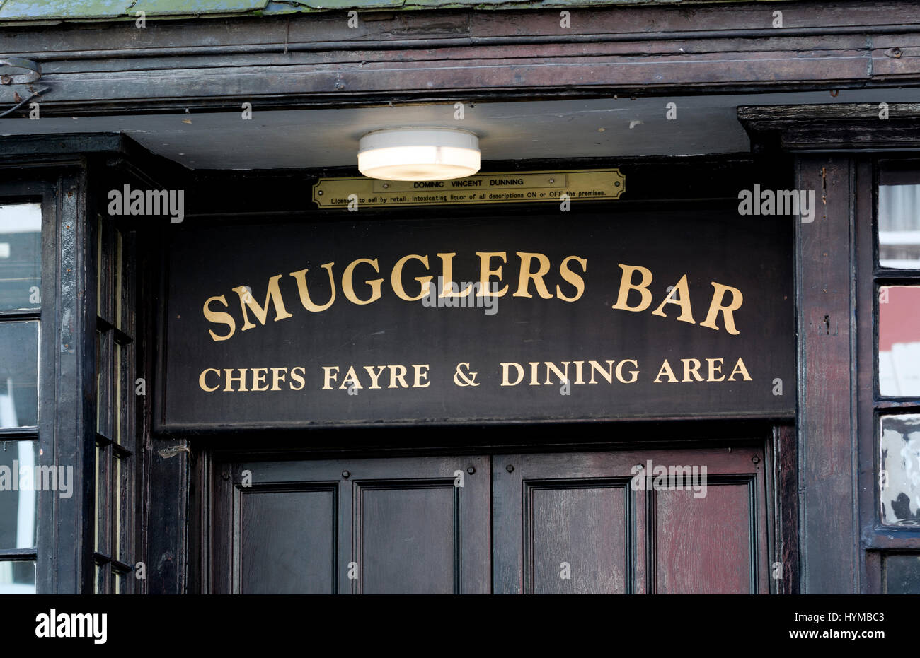 Smugglers pubs -Fotos und -Bildmaterial in hoher Auflösung – Alamy