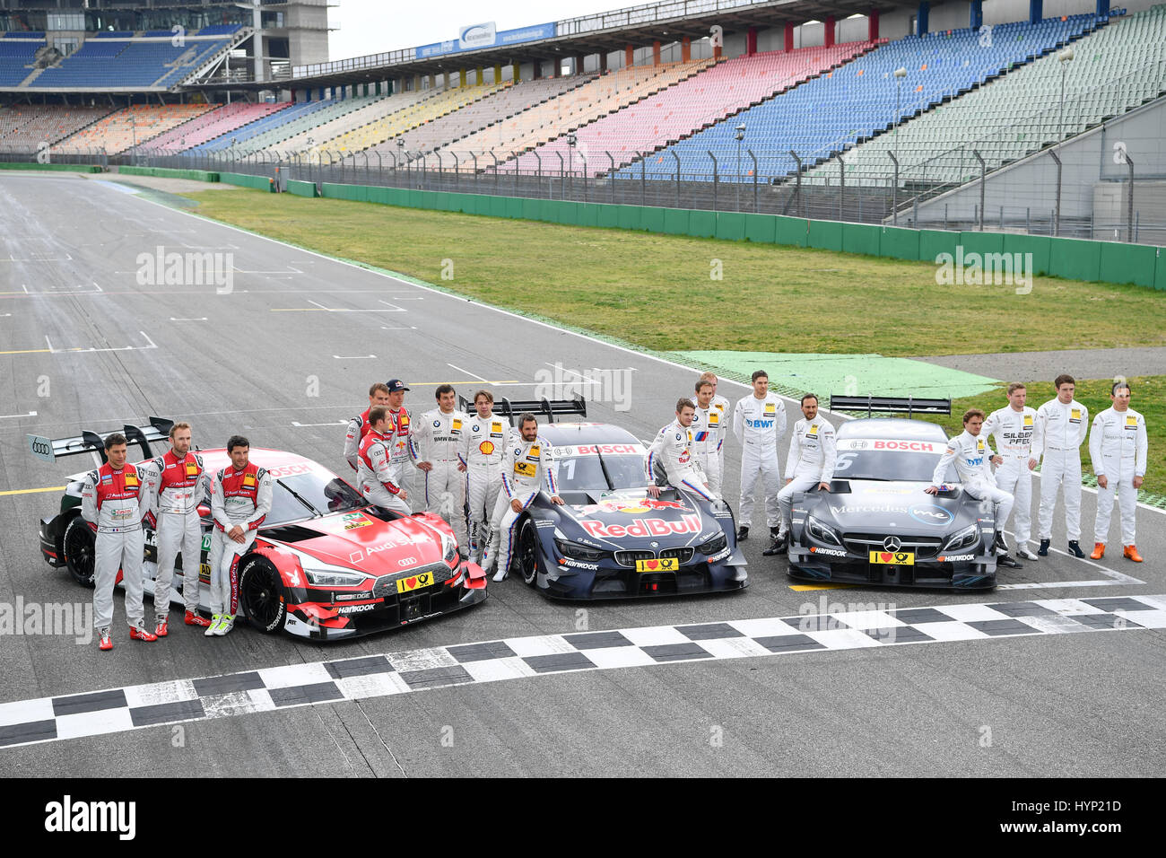 Hockenheim, Deutschland. 6. April 2017. Die Fahrer der DTM-Teams und ...