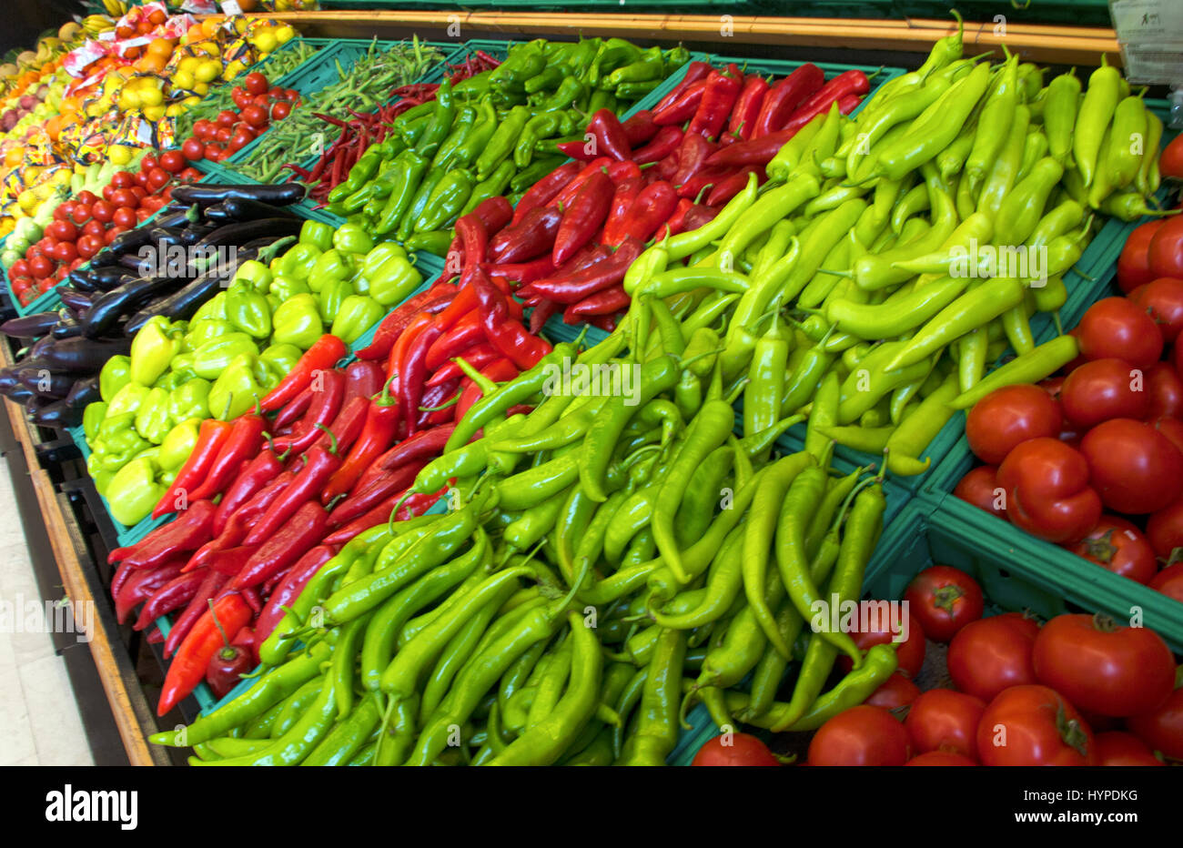 Obst und Gemüse auf einen Supermarkt Stockfotografie - Alamy