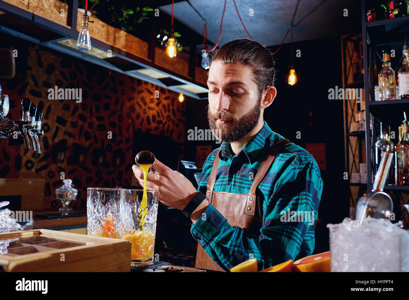 Arbeit Oder Vergnügen Stockfotos und -bilder Kaufen - Alamy