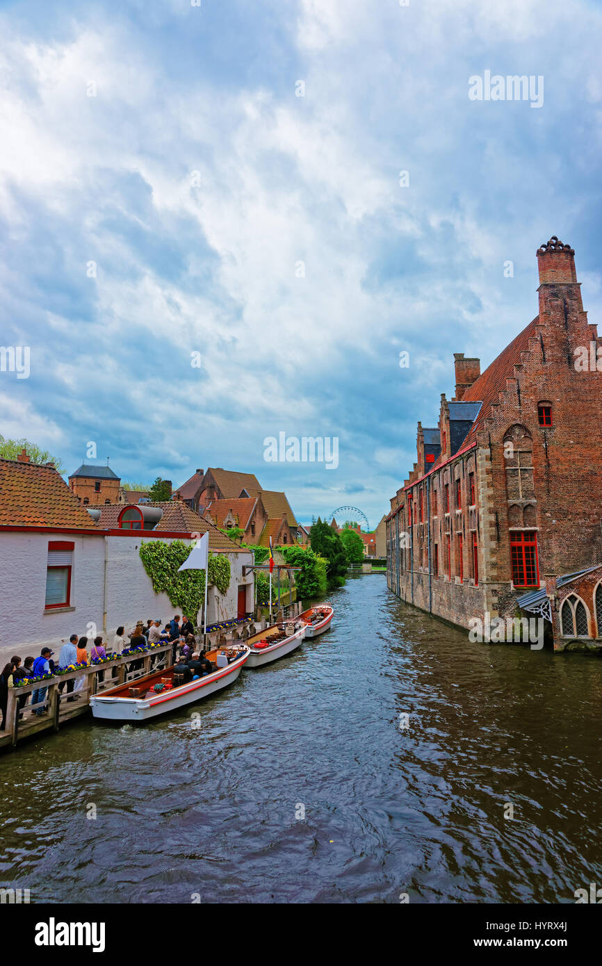 Memling museum -Fotos und -Bildmaterial in hoher Auflösung – Alamy