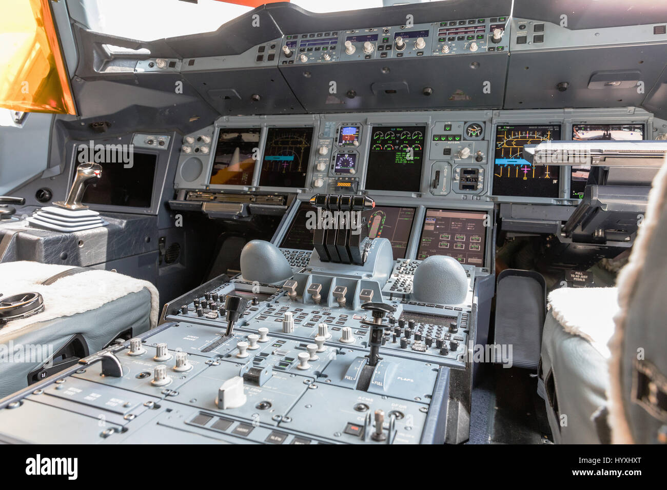 Fotos De La Cabina Del Airbus A380 424 A380 Interior Stock Photos,