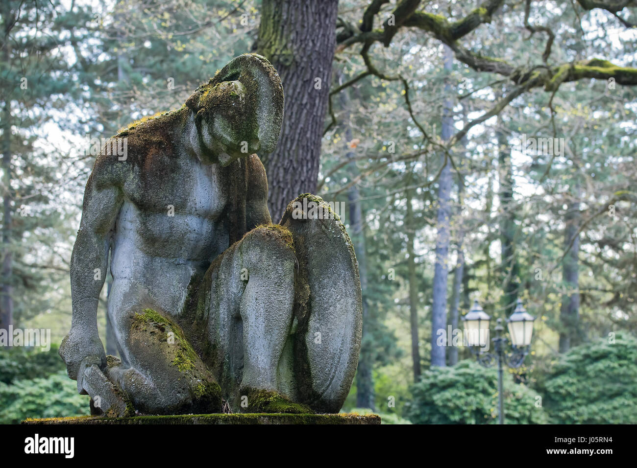 Skulpturen aus der steinzeit -Fotos und -Bildmaterial in hoher ...