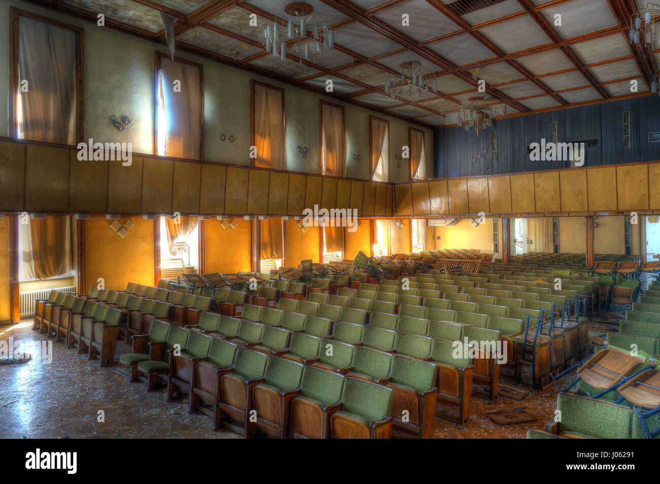 GESPENSTISCHE Bilder von einem verlassenen Zweck gebaut Elite Nazi ...