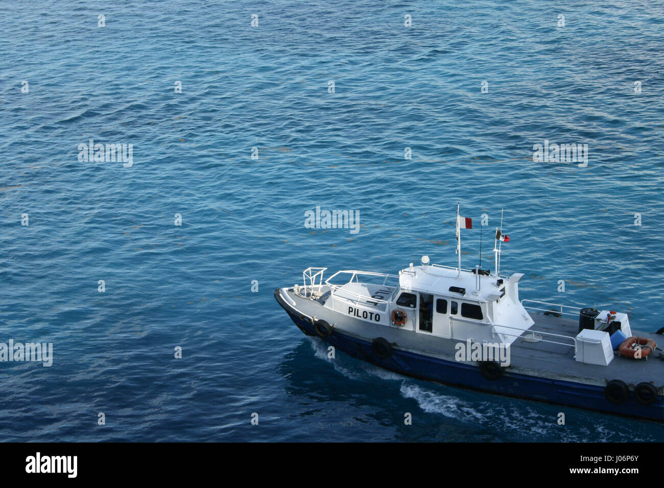 Pilot boats -Fotos und -Bildmaterial in hoher Auflösung – Alamy
