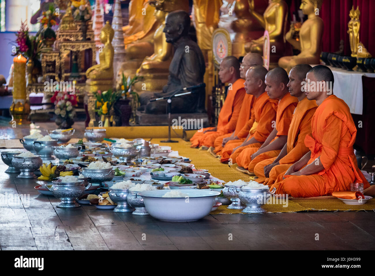 Songkran essen -Fotos und -Bildmaterial in hoher Auflösung – Alamy