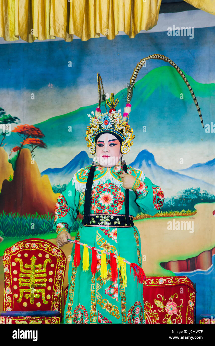 Traditional Chinese Opera Stockfotos & Traditional Chinese Opera Bilder ...
