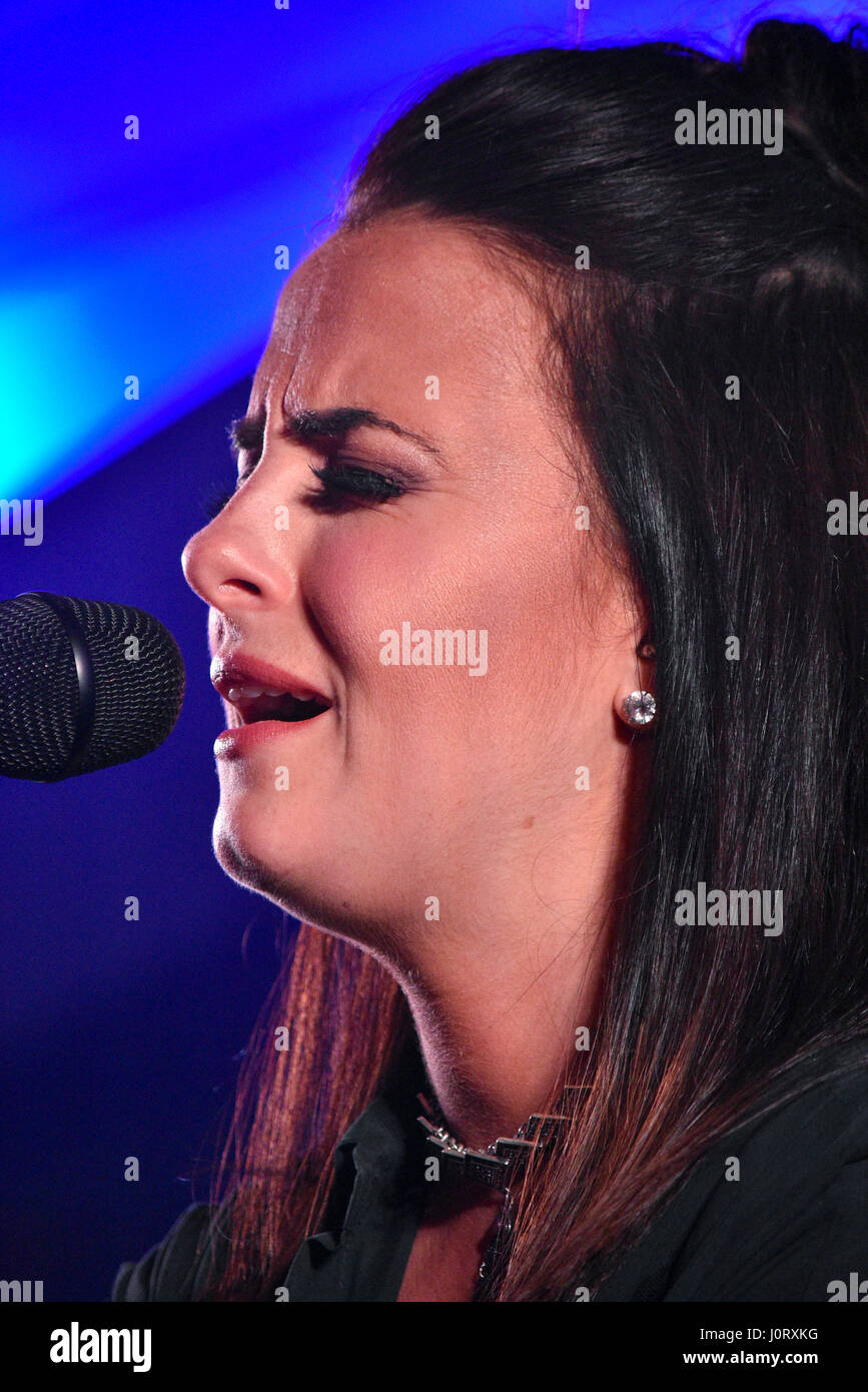 Lisa mchugh -Fotos und -Bildmaterial in hoher Auflösung – Alamy