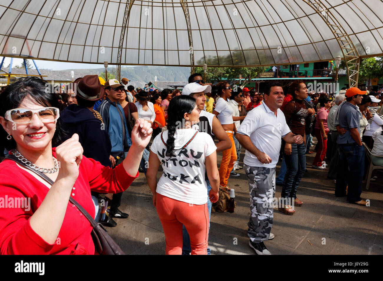 Mundo party -Fotos und -Bildmaterial in hoher Auflösung – Alamy