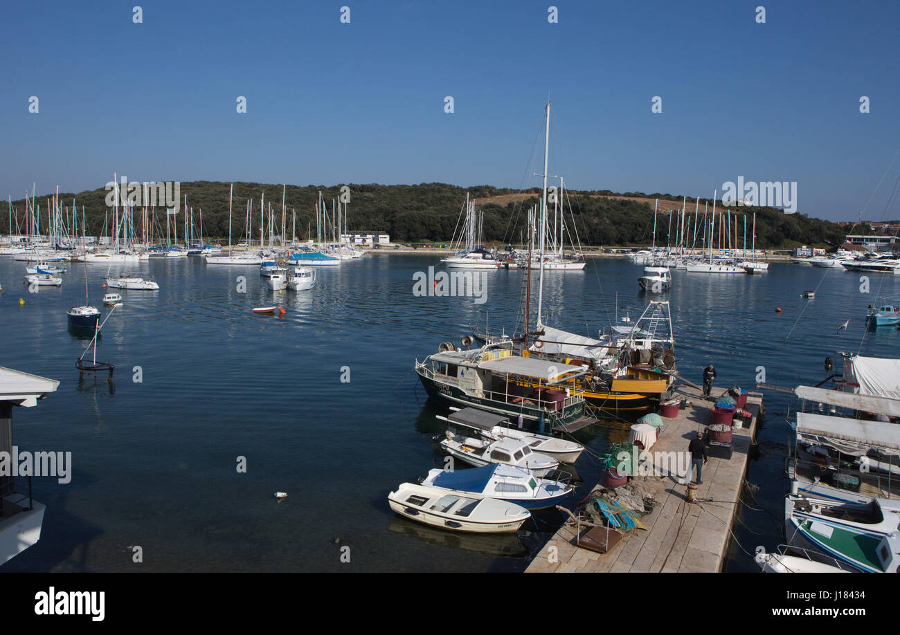 Marina Pula, Istrien, Kroatien Stockfotografie - Alamy