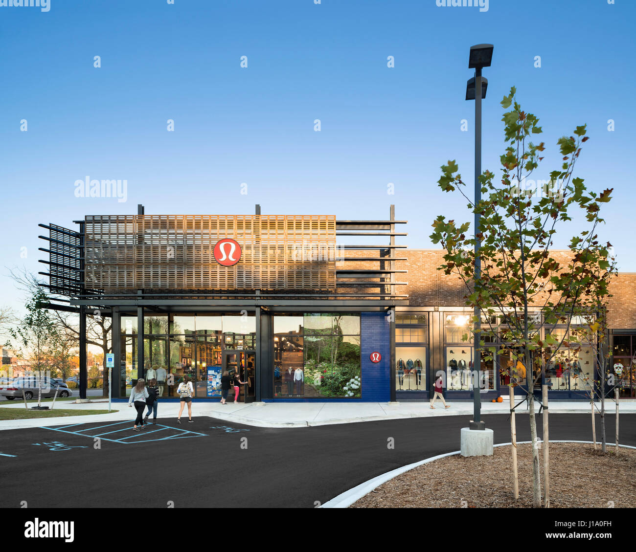 Arbor hills retail centre -Fotos und -Bildmaterial in hoher Auflösung ...