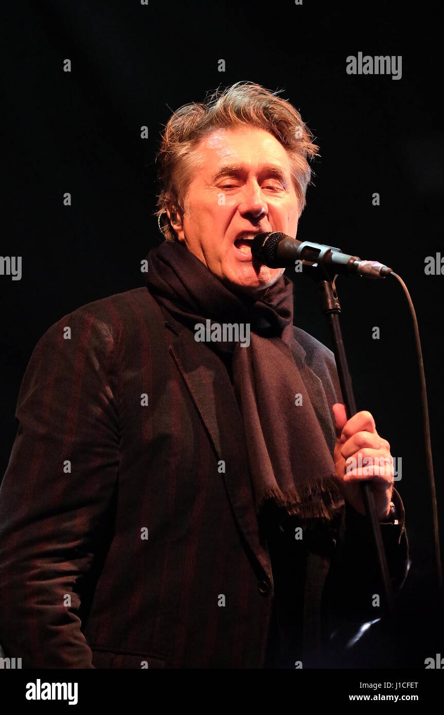 Bryan Ferry Roxy Music Singer Stockfotos und -bilder Kaufen - Alamy