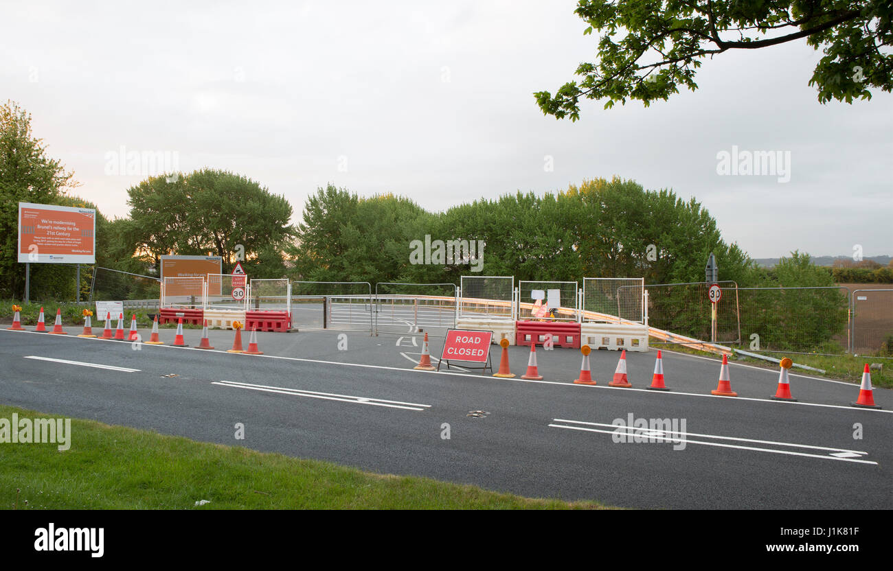 Royal Wootton Bassett, Wiltshire, UK. 22. April 2017, The A3102 in ...