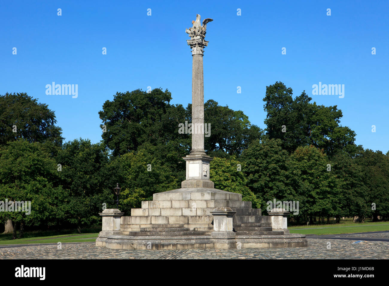 Das Phoenix-Denkmal im Phoenix Park in Dublin, Irland Stockfotografie ...