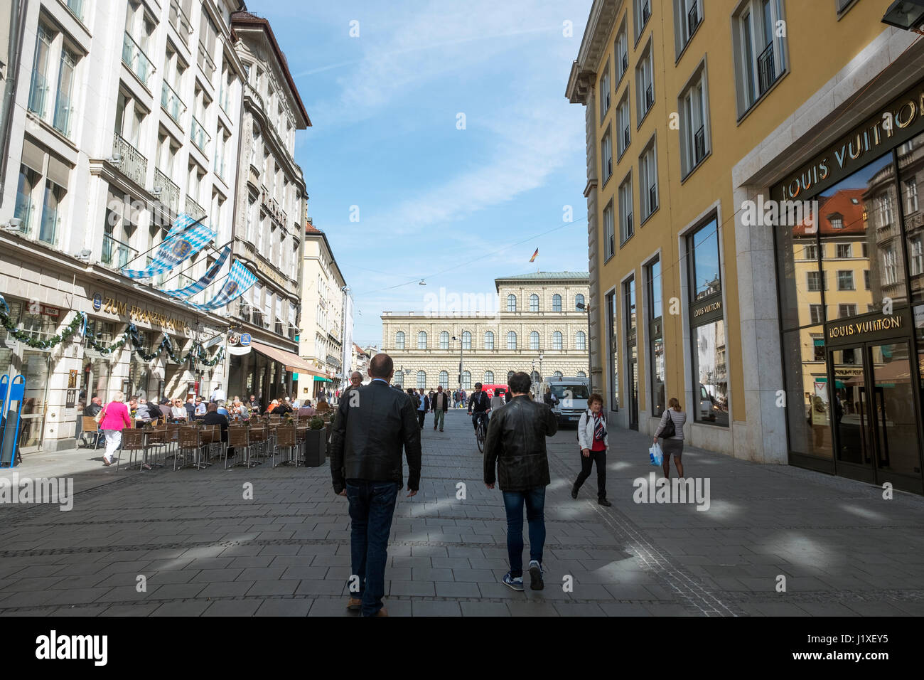 München-Bayern-Deutschland. 29. März 2017. Ansicht der Residenz Straße ...