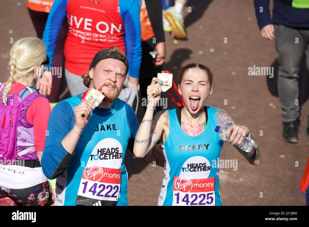 Weltschnelllauf rekordserie -Fotos und -Bildmaterial in hoher Auflösung ...
