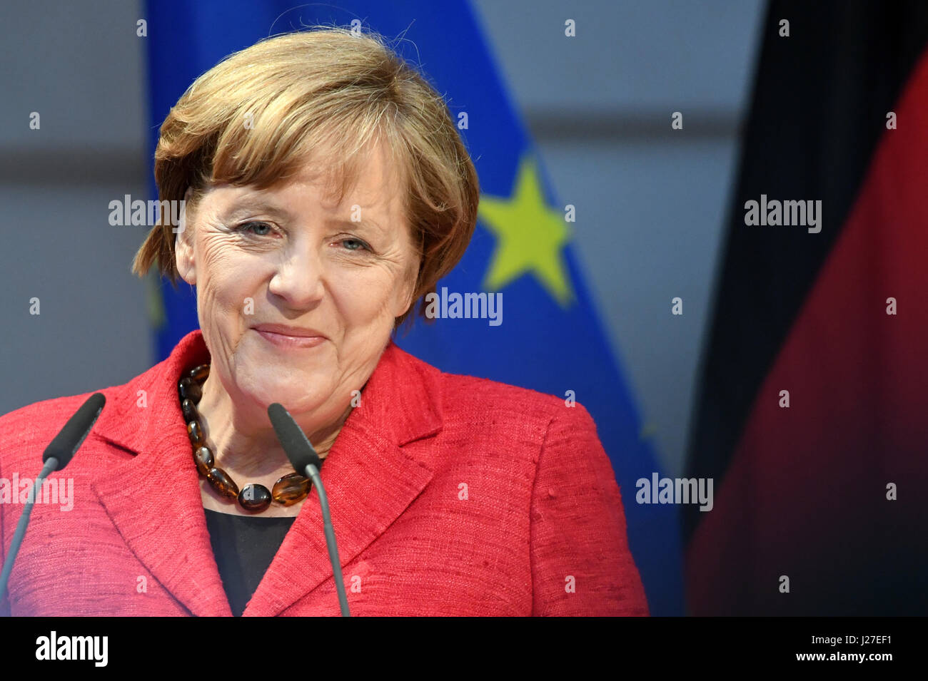 Berlin, Deutschland. 25. April 2017. Deutsche Bundeskanzlerin Angela ... Berlin, Deutschland. 25. April 2017. Deutsche Bundeskanzlerin Angela ...