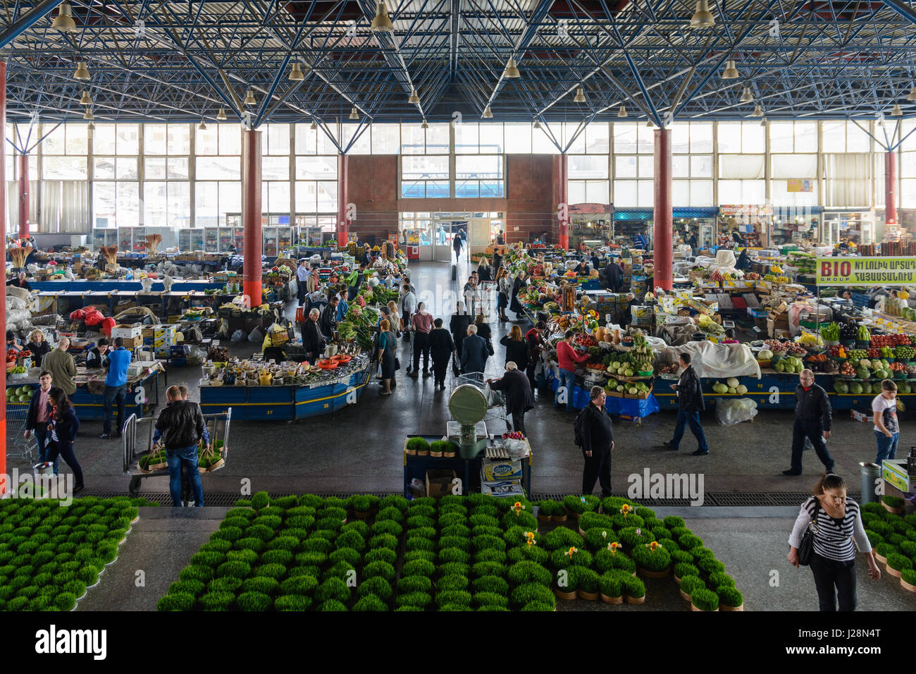 Yerevan, armenia market -Fotos und -Bildmaterial in hoher Auflösung – Alamy