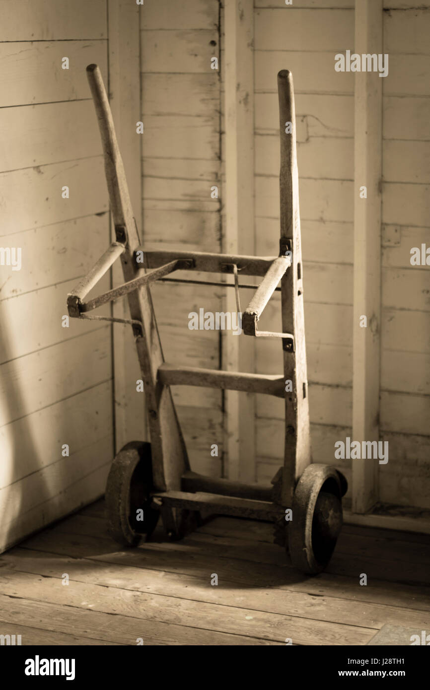 Alter handwagen -Fotos und -Bildmaterial in hoher Auflösung – Alamy