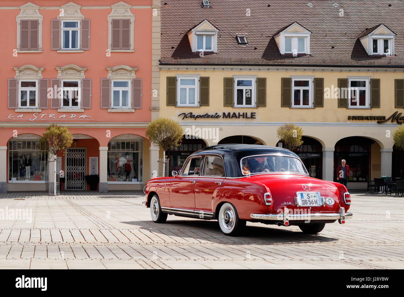 Mercedes benz 219 w105 ponton -Fotos und -Bildmaterial in hoher ...