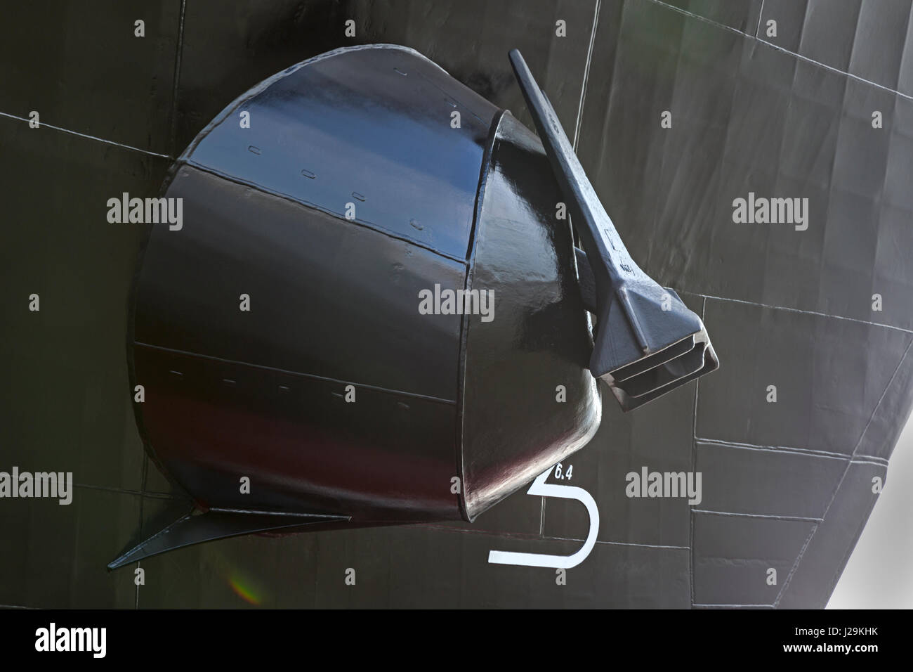 Detail-Aufnahme der Anker eines Schiffes, Hamburger Hafen, Hamburg ...