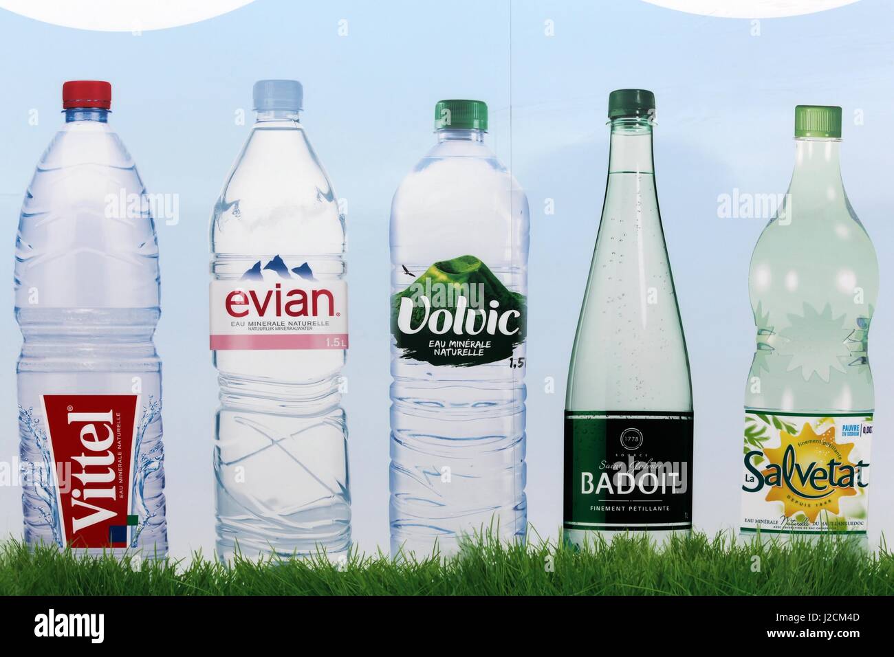 Mineral Water Brand Stockfotos & Mineral Water Brand Bilder - Alamy