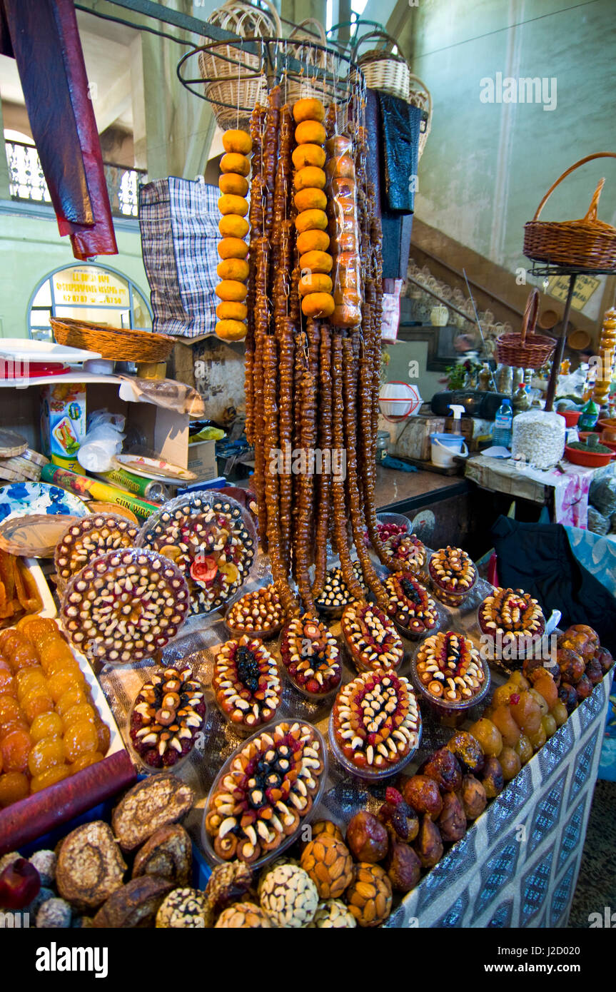 Yerevan Central Market Stockfotos und -bilder Kaufen - Alamy